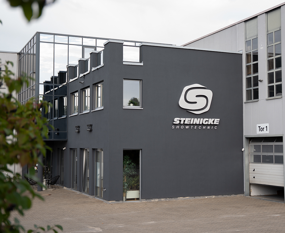 Steinigke Showtechnic - About us - Onlineshop